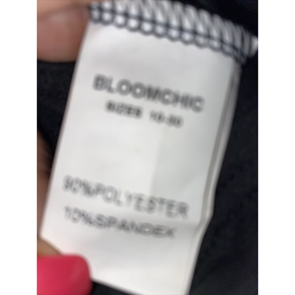 BloomChic | Tops | Bloomchic X 1416 Black Moon Print Crew Neck Long ...